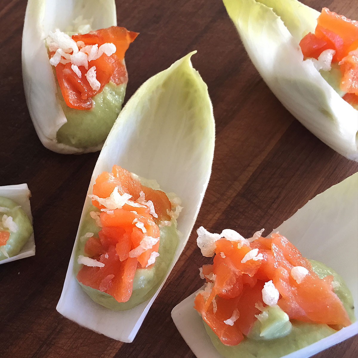 Purée d’avocat au fromage de chèvre et saumon fumé | Avocats du Mexique